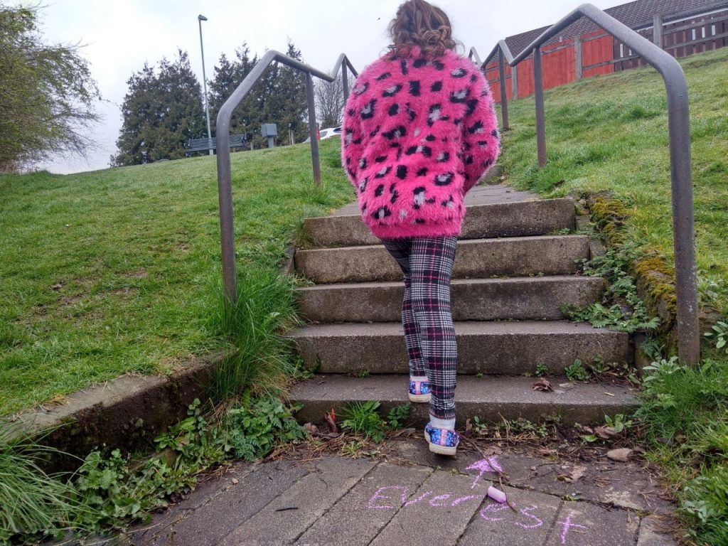 Outdoor Lessons | Maths for Walks | Learning through Landscapes