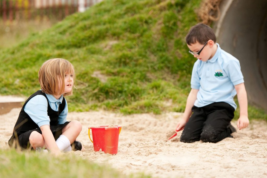 Open sand in schools and nurseries - Learning through Landscapes